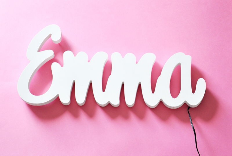 Prénom lumineux Emma en leds roses a fixer sur un mur ou a poser sur un ...